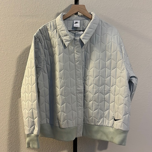 Nike | Jackets & Coats | Nwt Nike Womens Sportswear Essentials Quilted ...